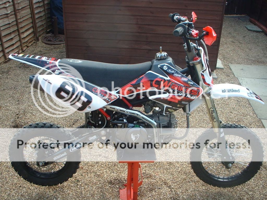 Location: horsham sussex