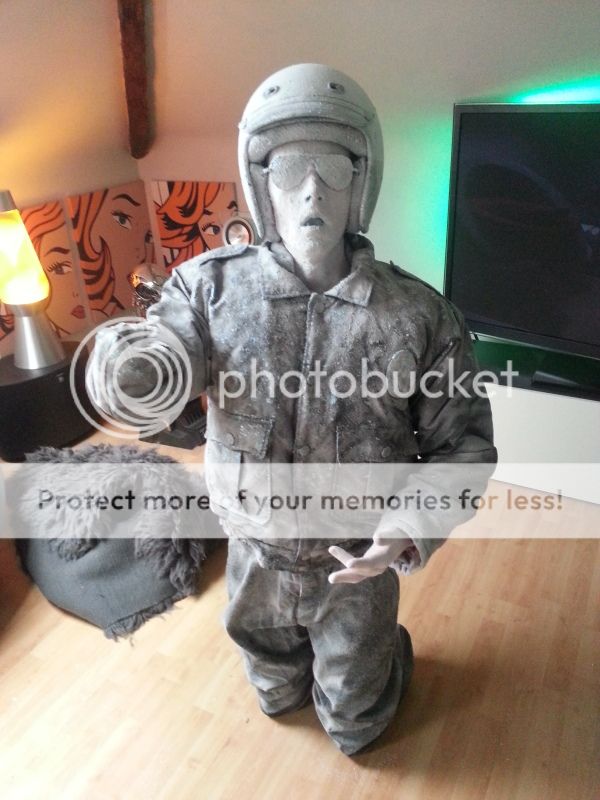 T1000 frozen cop project, finished | RPF Costume and Prop Maker Community